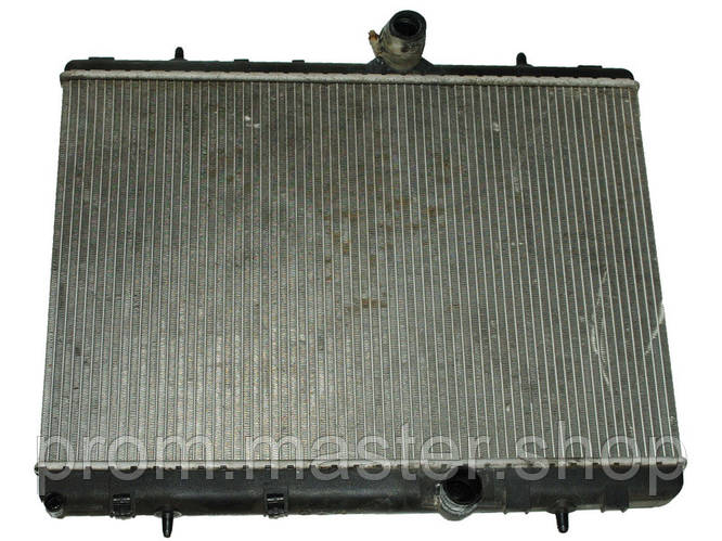 Радіатор основний 1.6 для CITROEN C4 Picasso 2004-2011 1330F5, 1330S5 ...