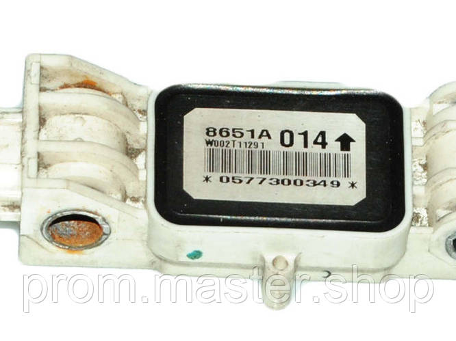 Б/У Датчик удара передний 8651A014 MITSUBISHI Grandis 03-11 (ID ...