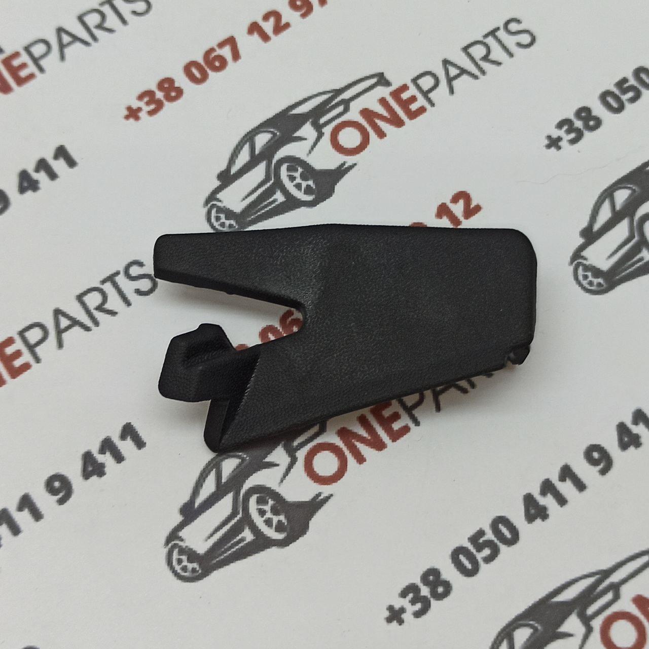 Купить Заглушка панели стеклоочистителя правая Mitsubishi ASX ...