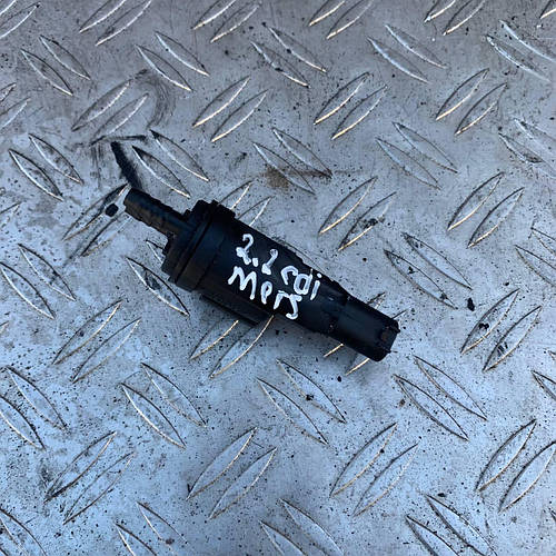 Купить 0025401497 Mercedes Benz клапан переключения системы подачи ...