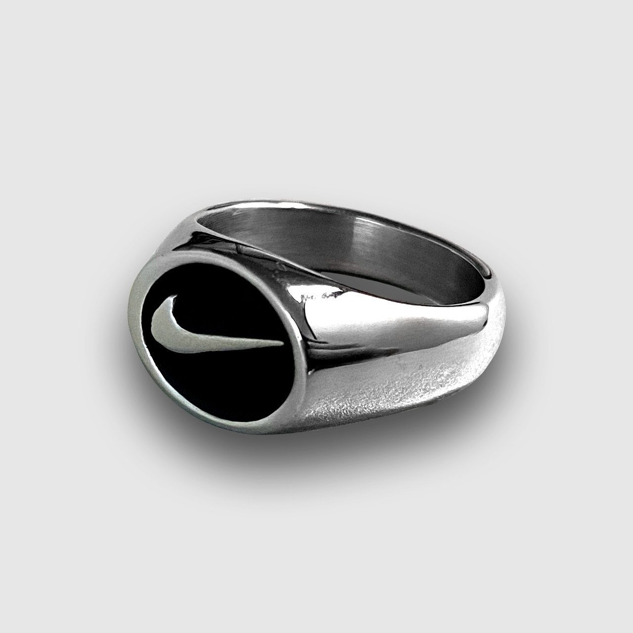 Перстень Из Нержавеющей Стали Nike Black Swoosh — Купить Недорого на ...