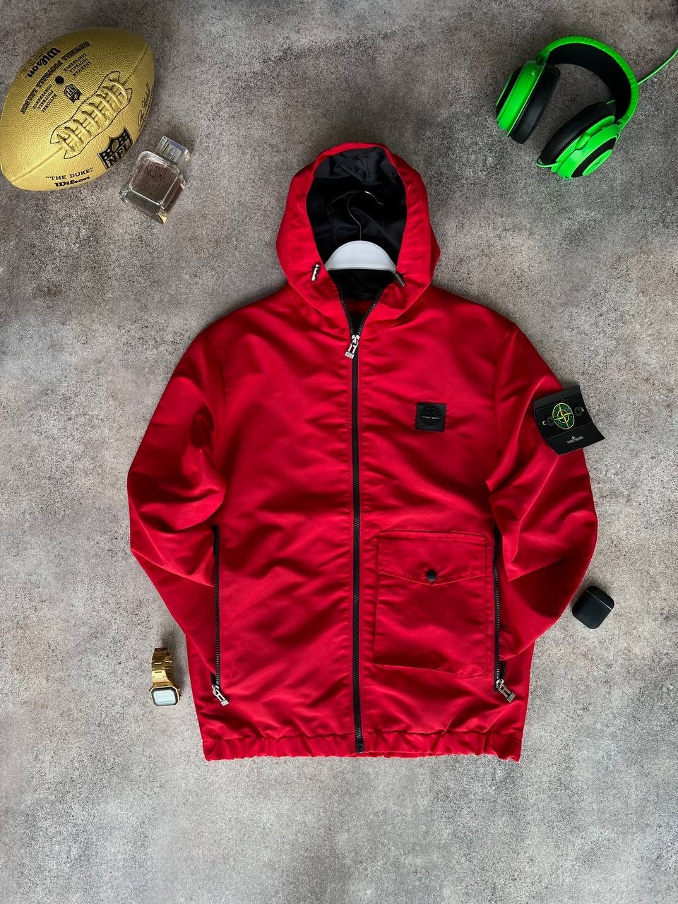 Купить Мужская Ветровка Stone Island с Капюшоном в Красном Цвете ...