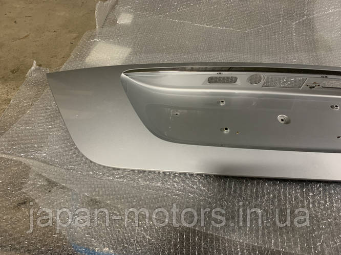 Купить Накладка под задний номерной знак Mercedes W211 2117500037, цена ...