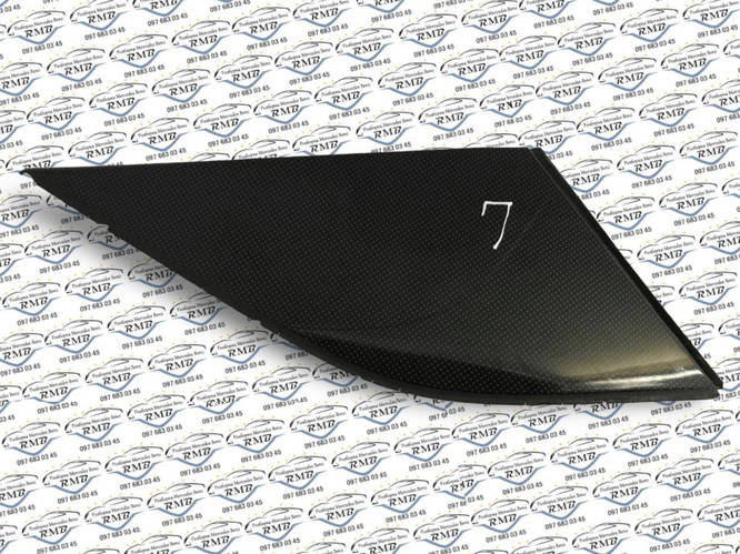 Купити Трикутник захист крила ліва mercedes w245 A1696902787, ціна 1000 ...