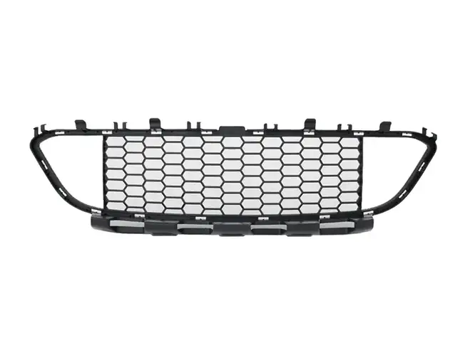 Решетка бампера средняя BMW 3 F30 M-Sport 12-15 (Тайвань) без круиза ...