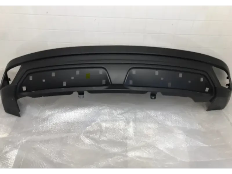 Бампер задний Mitsubishi Eclipse Cross 17- нижняя часть под накладки ...