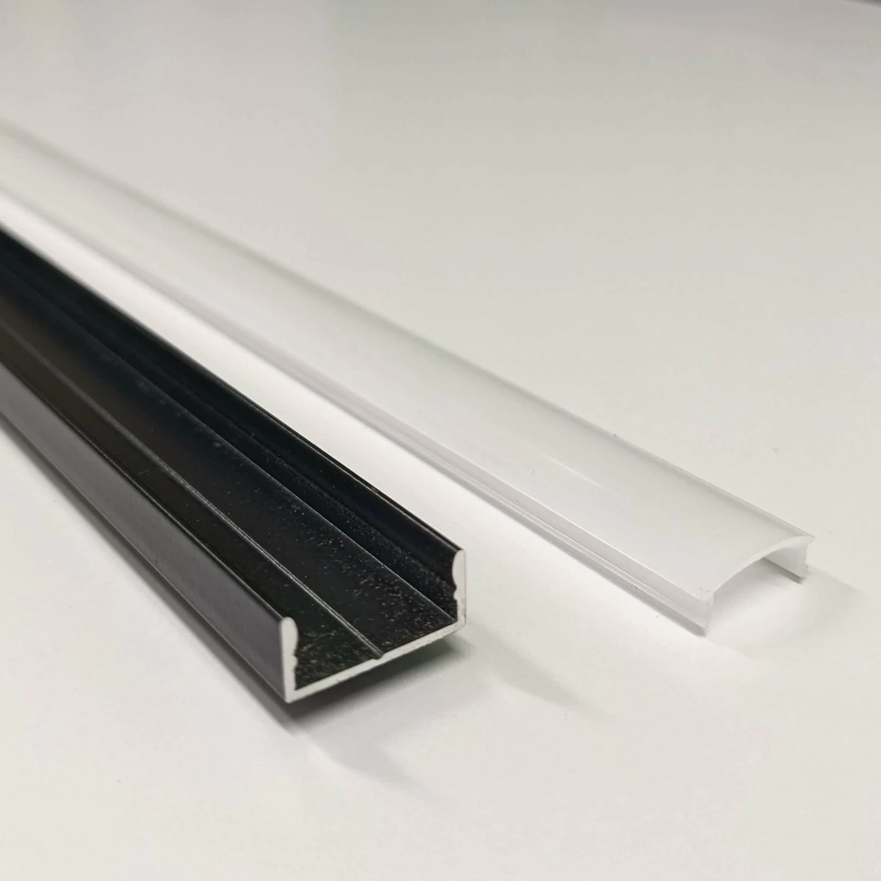 Комплект Biom профиль алюм. ЛП7B черный + рассеиватель матовый LP-7B+LM ...