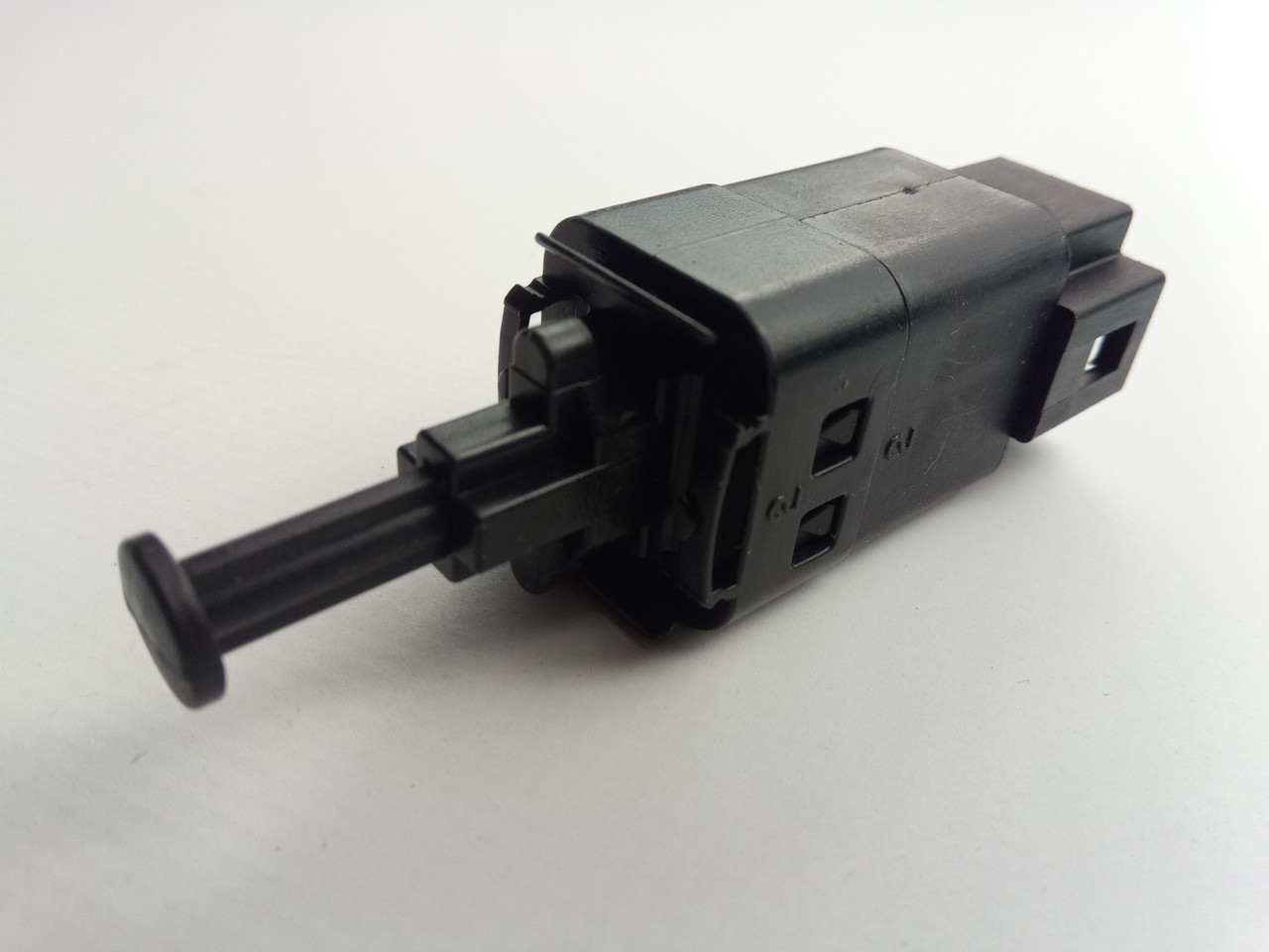 Купить Датчик включения тормоза (педали) Aveo/Lacetti, Корея (96874570 ...