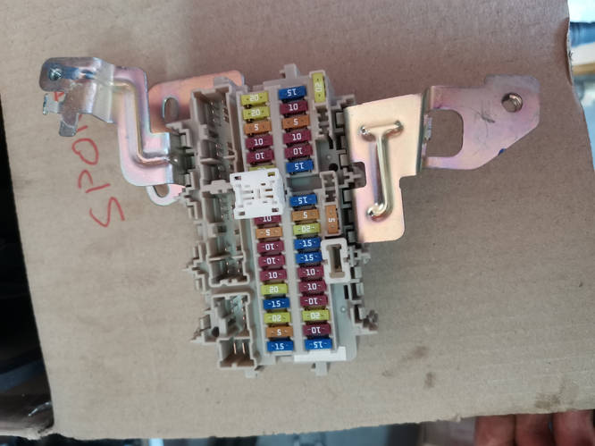 Блок запобіжників підторпедний NISSAN ROGUE Nissan Rogue Ніссан Рог ...