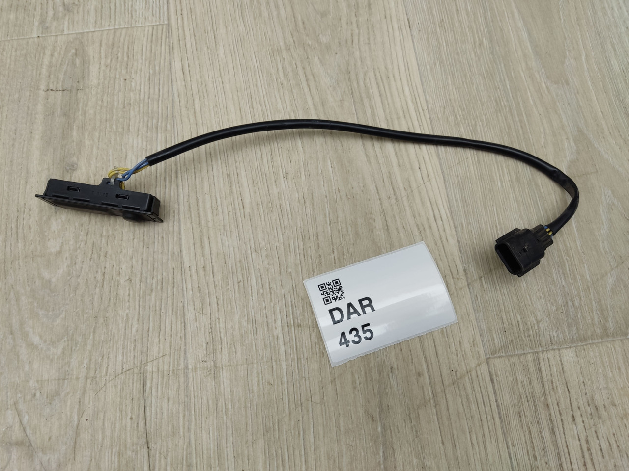 Кнопка відкриття ляди кришки багажника Nissan Qashqai J11 (2013-) 25380 ...