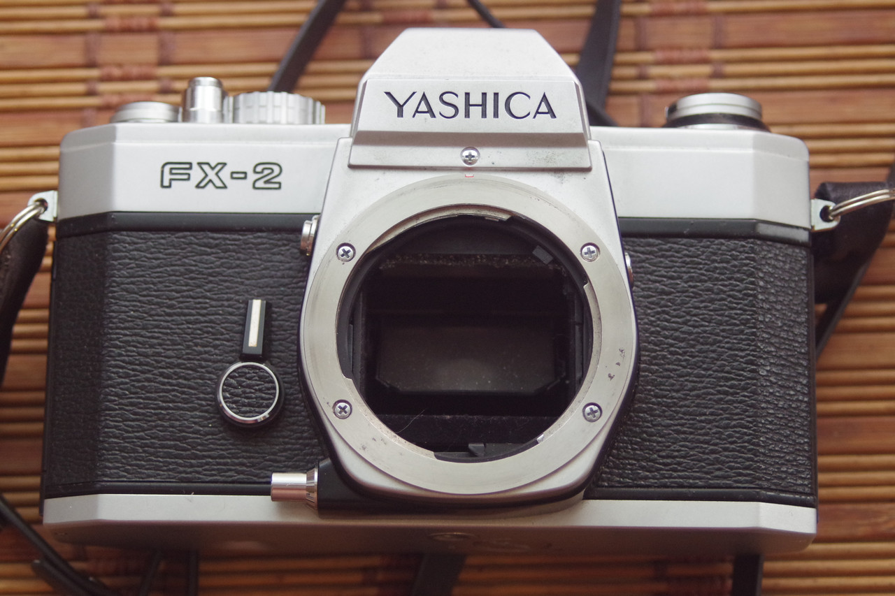 Купити Фотоапарат Yashica FX-2, ціна 980 ₴ - Prom.ua (ID# 1675663709)