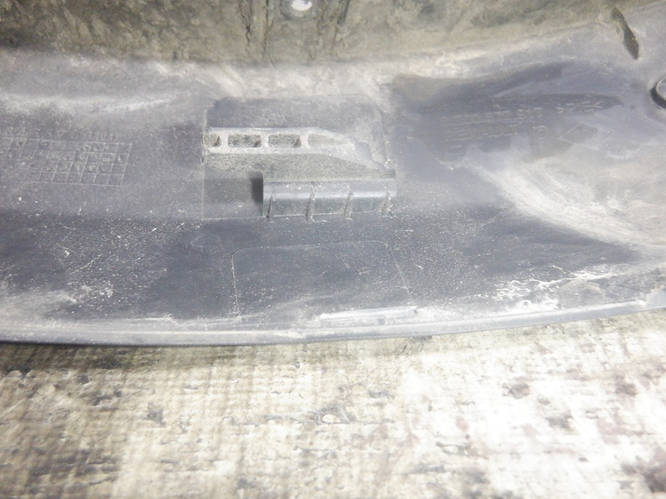 Накладка бампера заднього лівого (Хечбек) Renault SANDERO STEPWAY 2008 ...