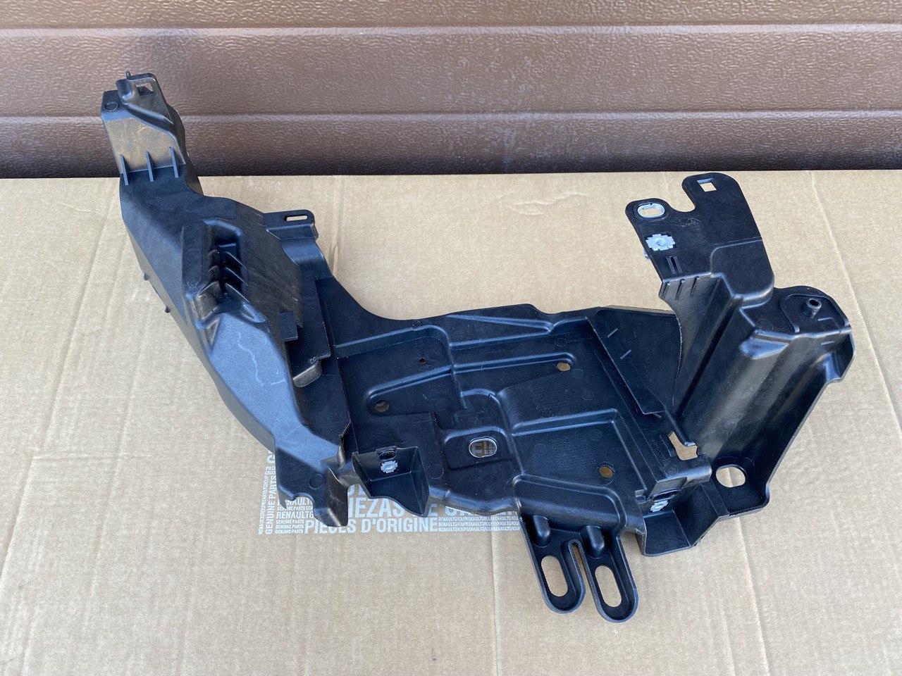 Кронштейн фары правый Renault Megane 3 (Рено Меган 3) 2012-2013 ...