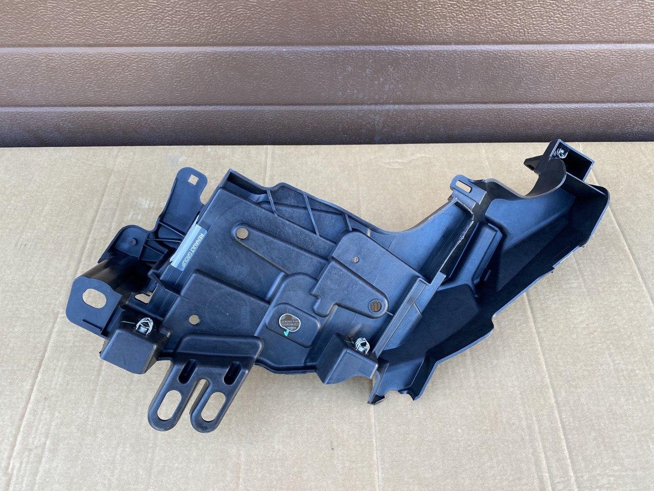 Кронштейн фары правый Renault Megane 3 (Рено Меган 3) 2012-2013 ...