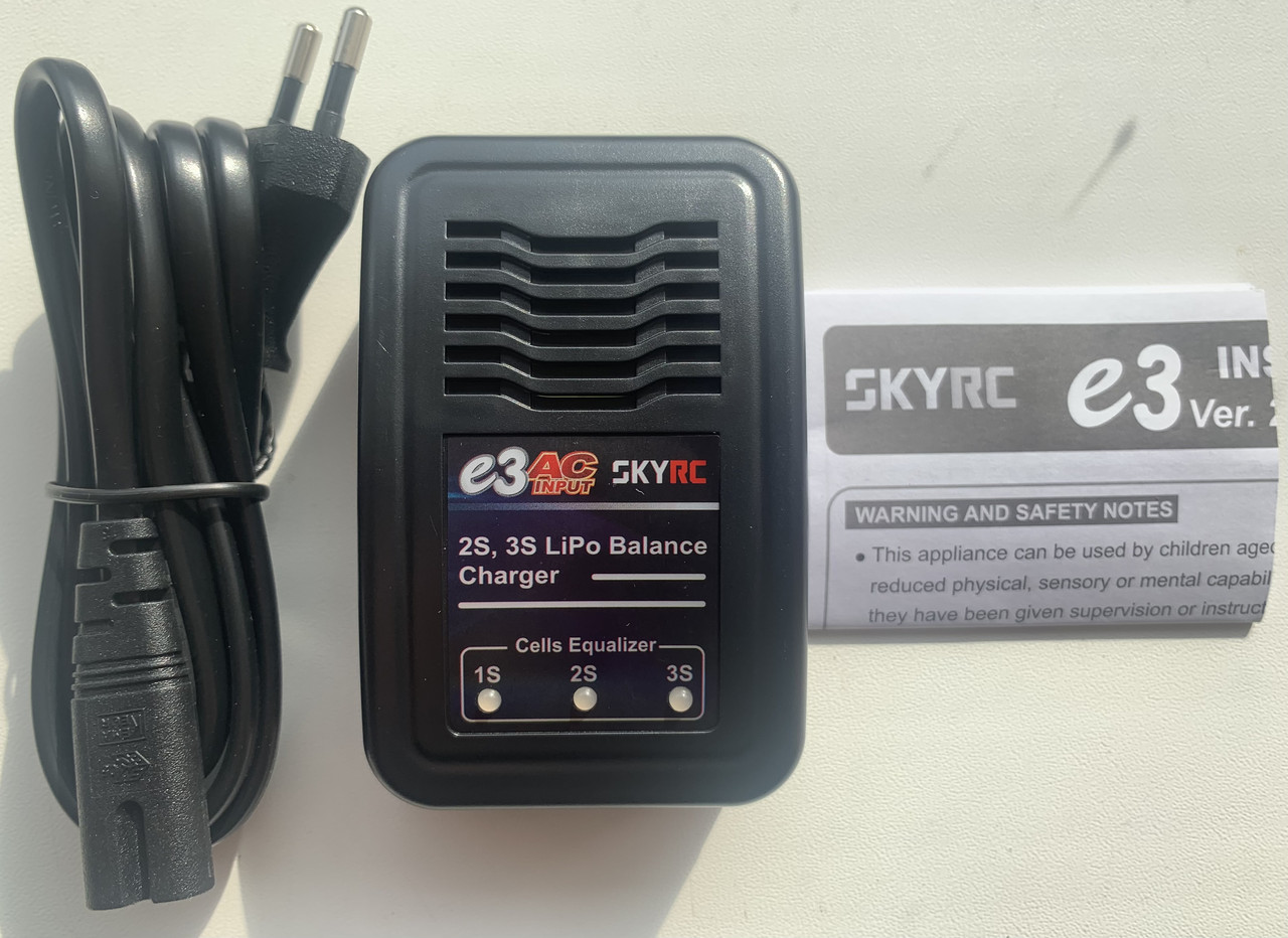 Купить Зарядное устройство SkyRC LiPo e3 AC Version 2 JST-XH в интернет ...