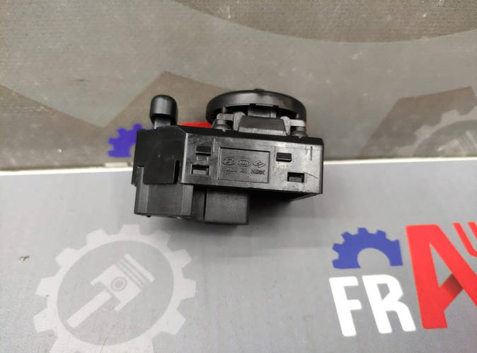 Кнопка регулювання дзеркал для Hyundai Tucson (ID#1677915176), цена ...