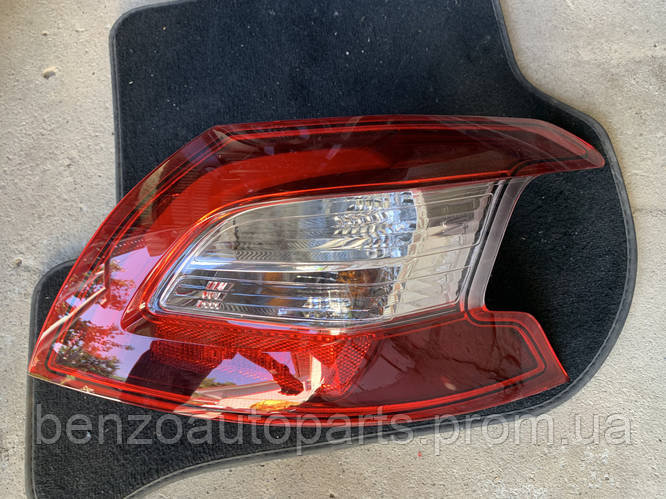 Фонарь задний правый в крыло Peugeot 308 T9 хэтчбек 9677817580 (ID ...