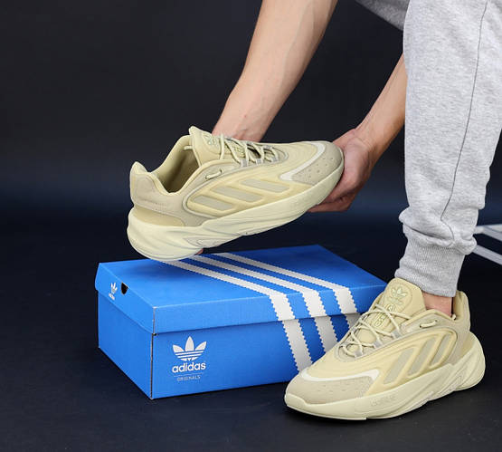 Купить Мужские кроссовки Adidas Ozelia Beige, бежевые кроссовки адидас ...