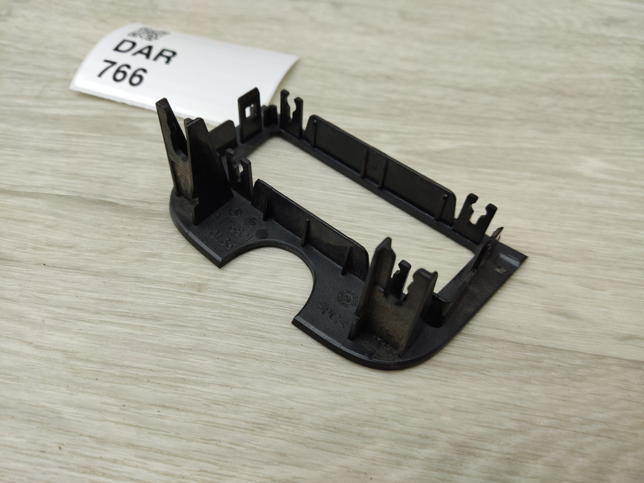 Накладка рамка блоку кнопок екстреного дзвінка Mercedes X156 W156 W176 ...