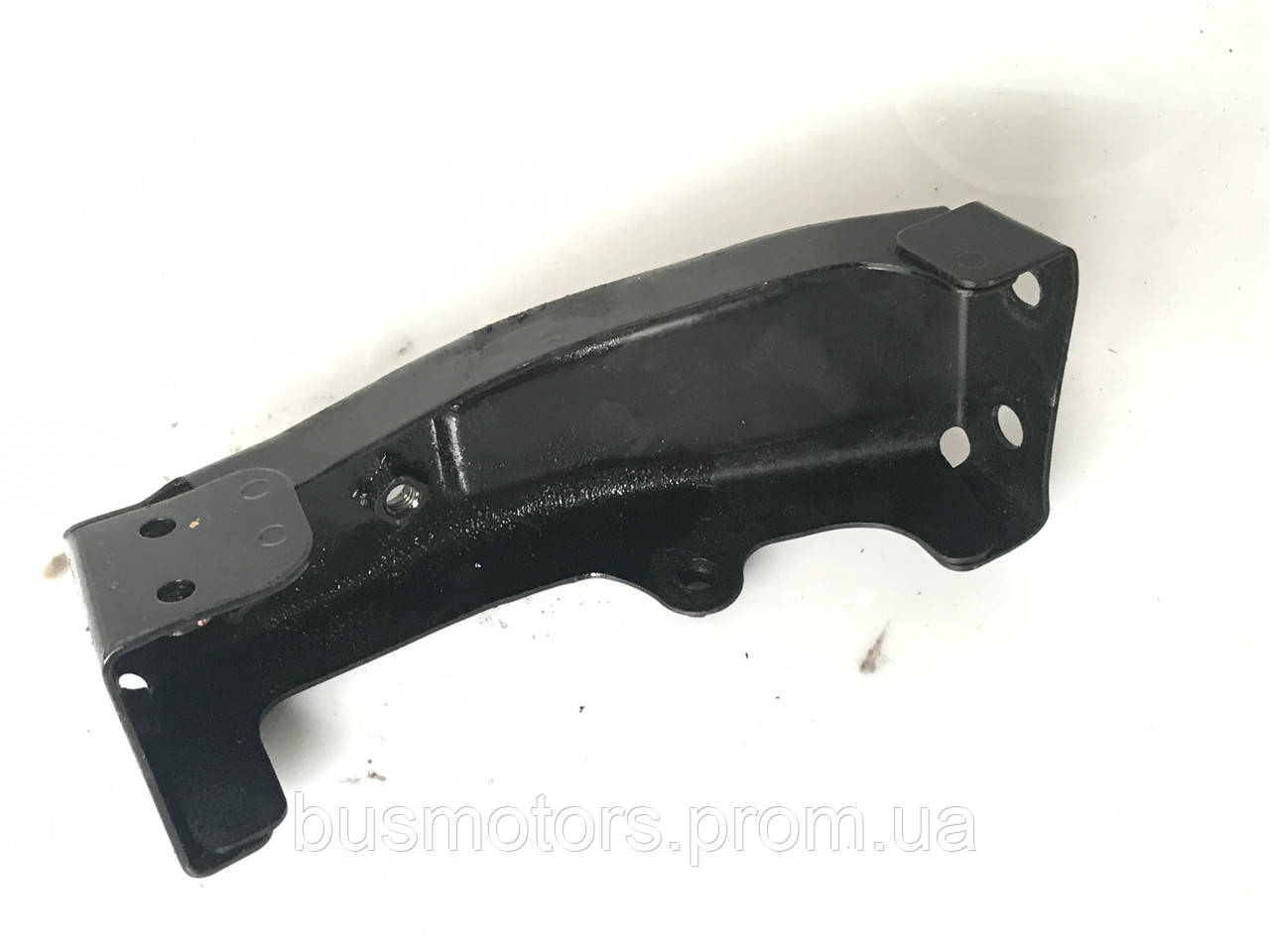 Купить Крепление кронштейн усилителя бампера правое переднее Mitsubishi ...