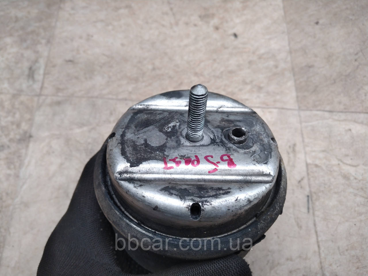 Купити Подушка двигуна ( ліва) Volkswagen Passat B5, Audi A4 B5 8D0 199 ...