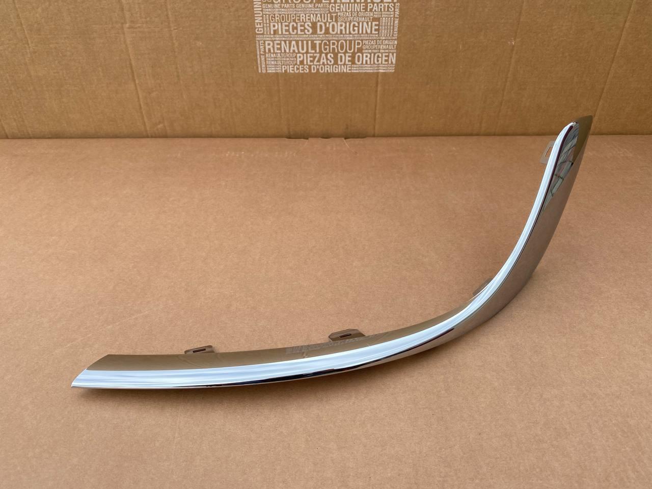 Купити Накладка решітки на передній бампер ліва 620727547 ОРИГІНАЛ ...