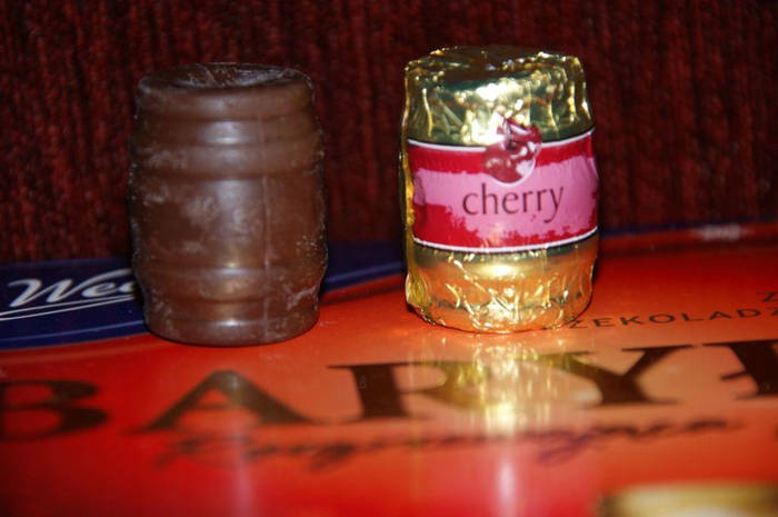 Шоколадні цукерки (Бочки) з лікером E.Wedel Barylki Klasyczne 200 г ...