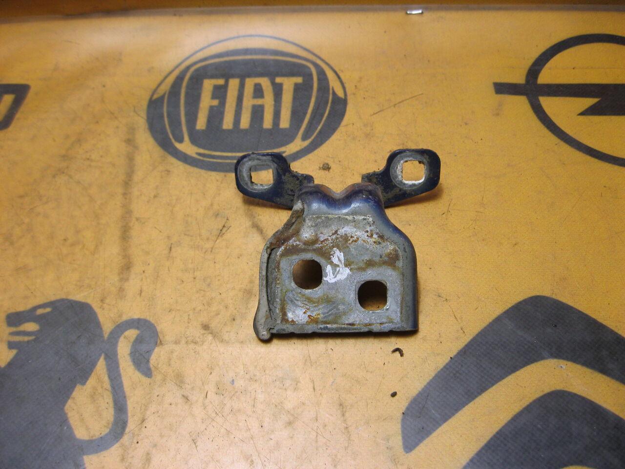 Купить Б/У Петля двери RENAULT LOGAN Dacia LOGAN SANDERO 6001546883 ...