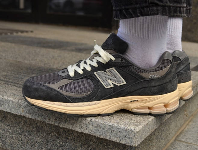 Купить NB New Balance 2002R Dark Grey Beige, цена 3400 грн — Prom.ua ...