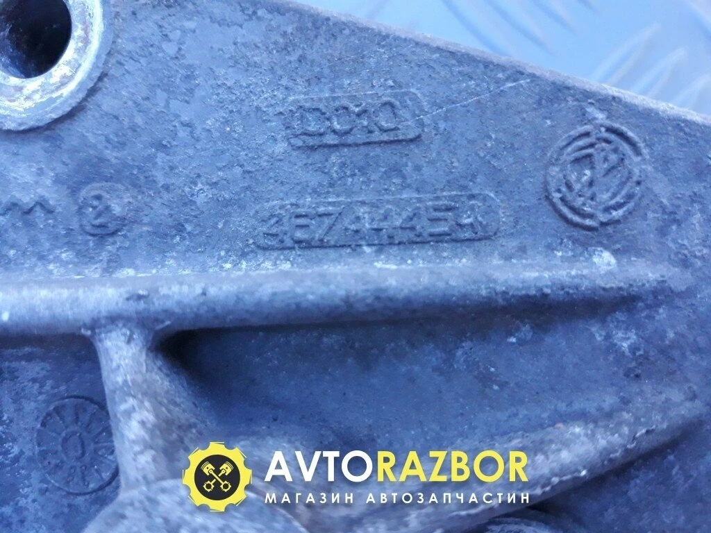 Купить Кронштейн крепления генератора 1.9MJET, 1.9JTD, 1.9D Fiat Doblo ...