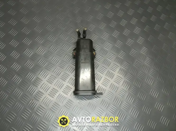 Абсорбер топливного фильтра 7700866745 на Renault Megane I 1995 - 2003 ...