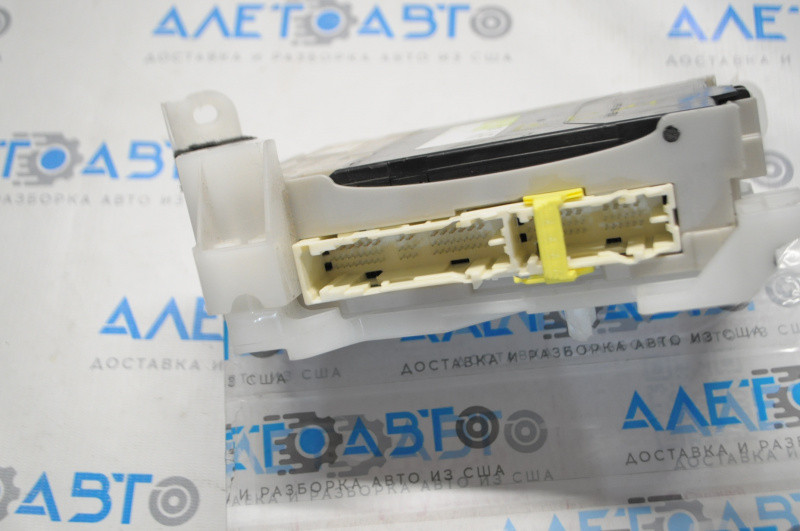Модуль управління кузовом Lexus CT200h 11-17, ціна 2105 грн — Prom.ua ...