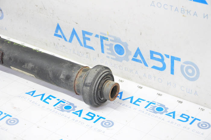 Купити Вал карданний кардан короткий Porsche Cayenne 958 11-17, ціна ...