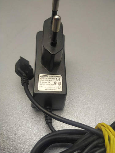 Купить Заряднее устройство адаптер для мобильного телефона Б/У Сетевая ...