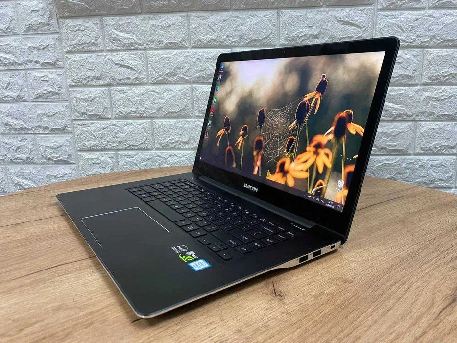 Купить Ноутбук Сенсорный Samsung NP940Z5L 15.6 4K IPS/i7 6700HQ/16 ...