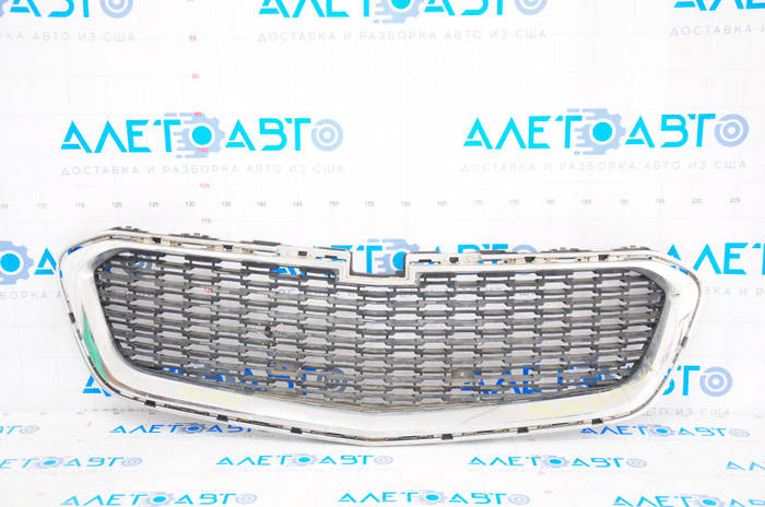 Решетка радиатора grill центральная Chevrolet Malibu 14-15 рест ...