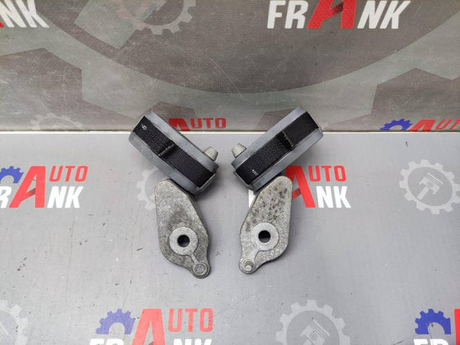 Купить Кронштейн крепления глушителя передний левый/ правый 18308582062 ...