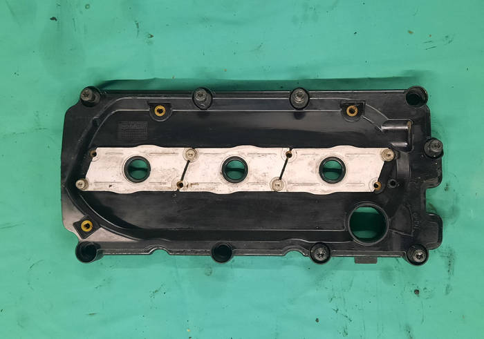 Клапанная крышка VAG 3.0 TDi (CR), Audi A6 C6, A4 B7, VW Touareg, 059 ...