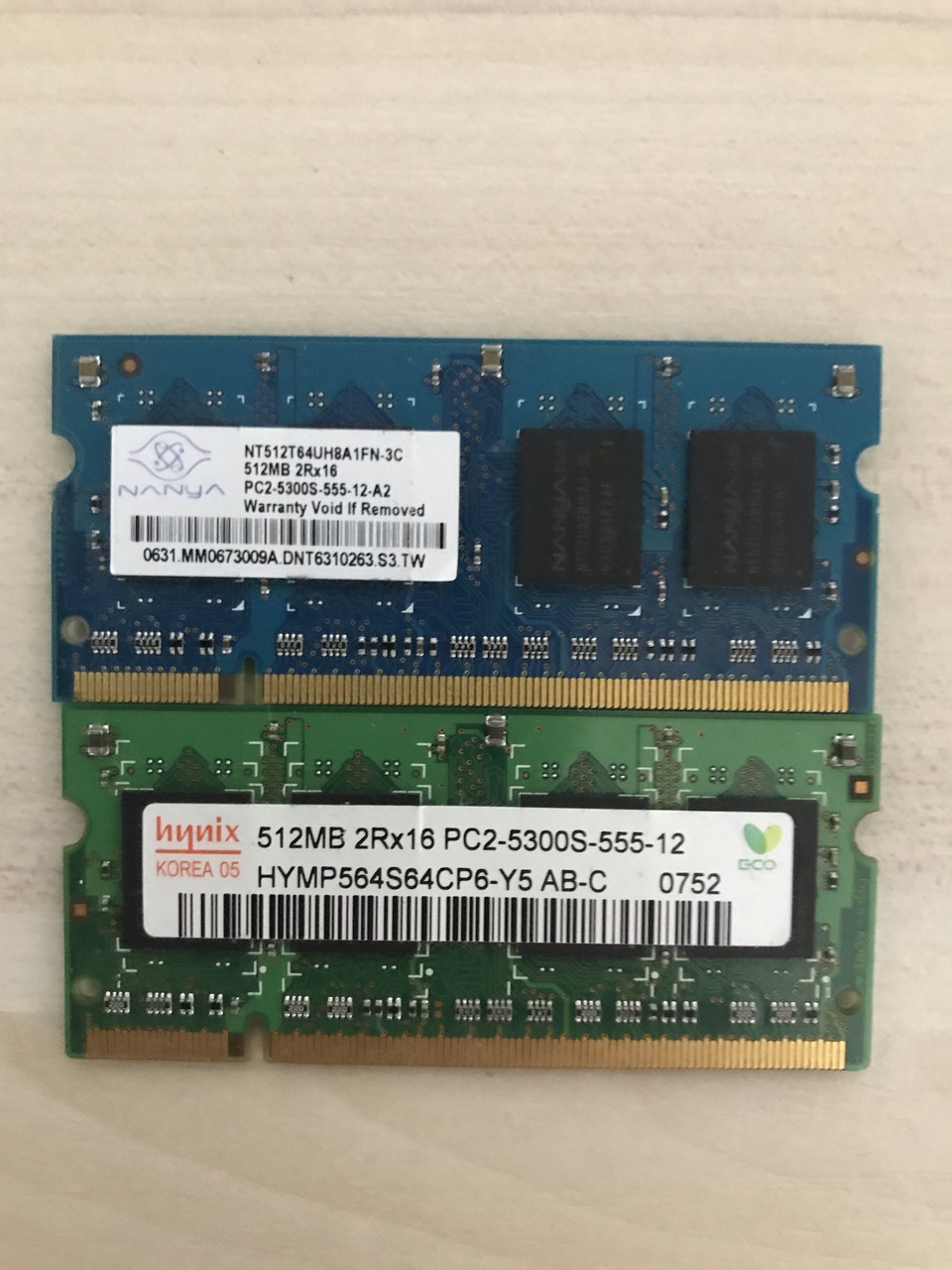 Оперативнаа память для ноутбука ноута Ddr2 Pc2 512 Mb мб