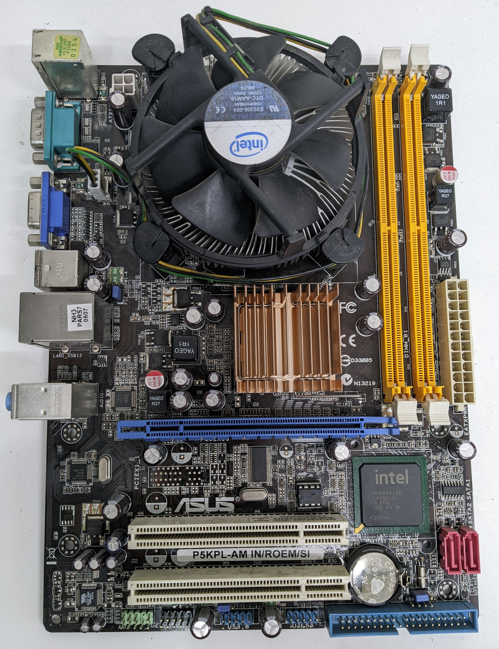 Материнська плата сокет LGA775 ASUS P5KPL-AM /DDR2 з процесором Celeron ...