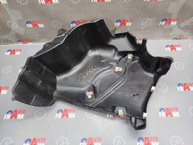 Купити Захист днища кузова задня права 51757351646, 7351646, 74850610 ...