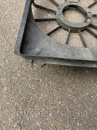 Диффузор радиатора передний Suzuki Grand Vitara 2005- Original б/у ...