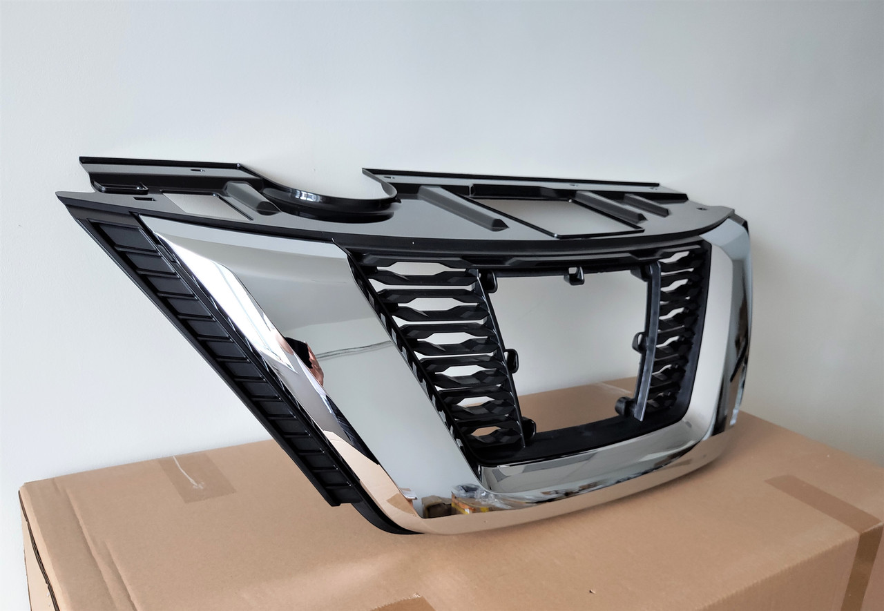 Решетка радиатора под дистроник Nissan Rogue X-Trail T32 2017-2020 ...