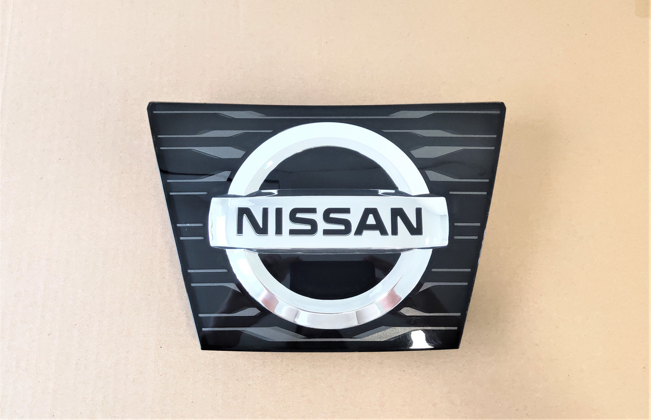 Емблема решітки радіатора під дистронік Nissan Rogue X-Trail T32 2017 ...