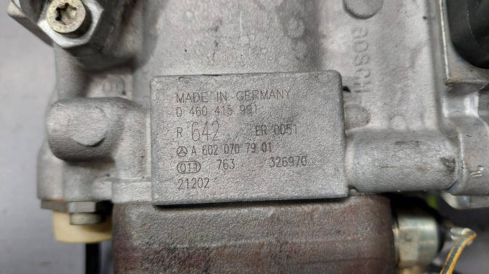 Купить ТНВД/ топливный насос высокого давления 0460415991, A6020707901 ...