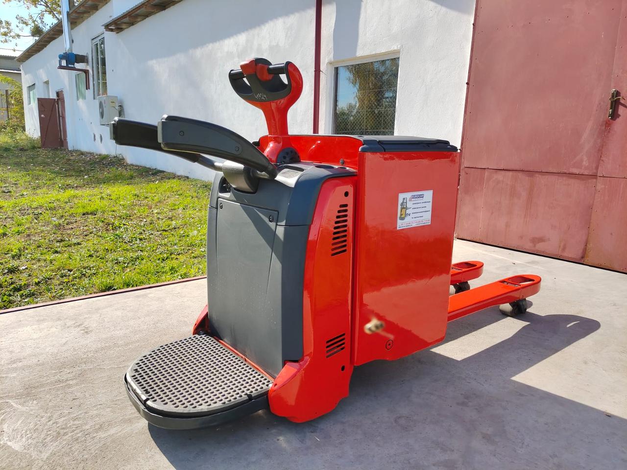 Рокла електрична Електророкла Навантажувач №819 LINDE T30АР: продаж ...