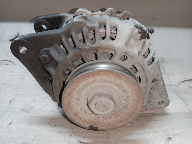 Генератор Mazda 323 BG (1989-1994), цена 1600 грн — Prom.ua (ID#1698576925)