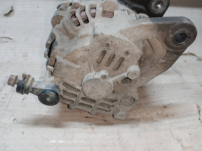 Генератор Mazda 323 BG (1989-1994), цена 1600 грн — Prom.ua (ID#1698576925)