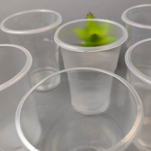 Одноразовий пластиковий стакан ПЕТ, 300 мл (50 шт), ціна 132.60 грн ...