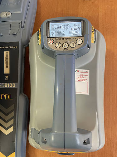 Купити Трасопошуковий комплект Radiodetection RD8100PDL з генератором ...